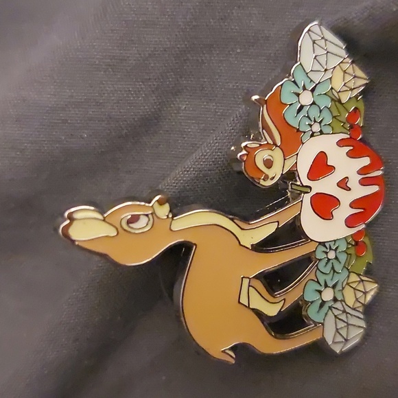 Loungefly | Jewelry | Disney Snow White Pin | Poshmark